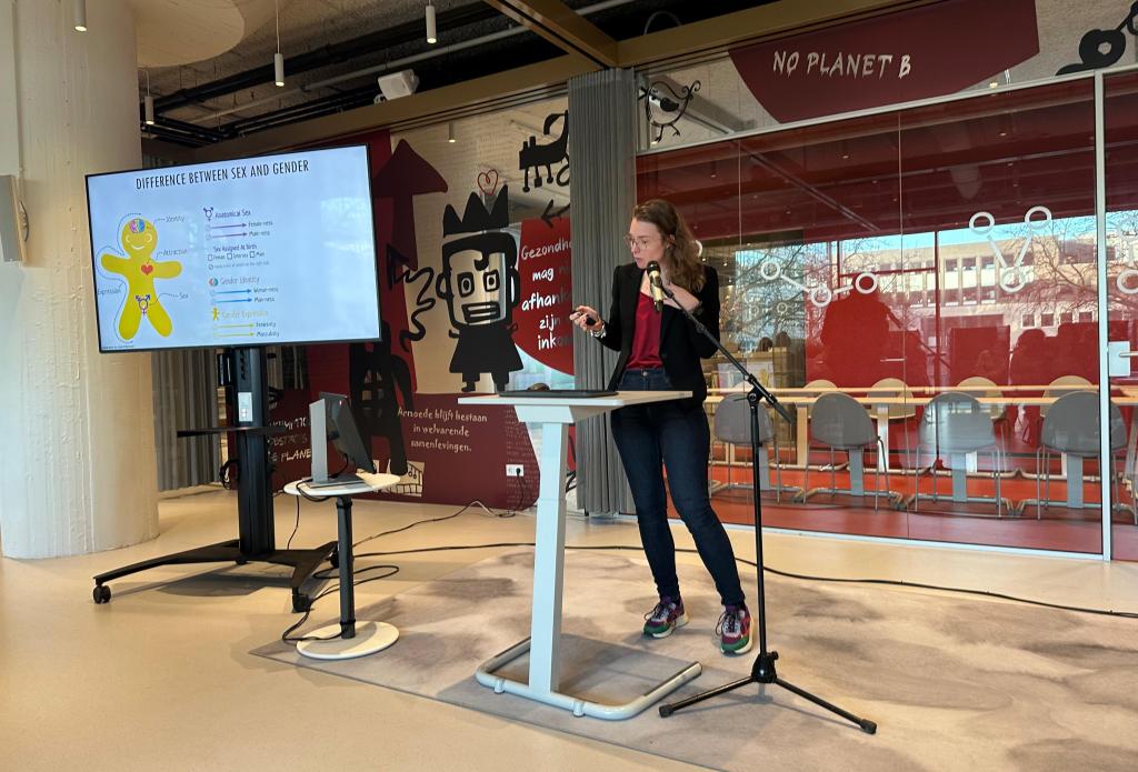 engaging the community: fq’s first workshop – Forced to Quit